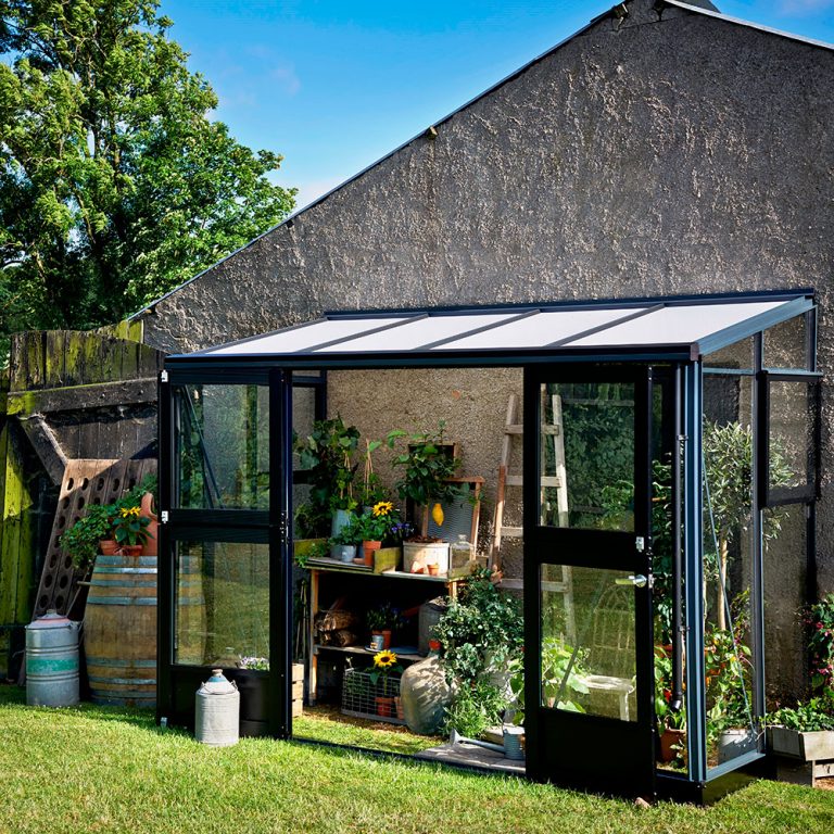 Muurkas Veranda 44 met veiligheidsglas - Tuinen-shop.nl